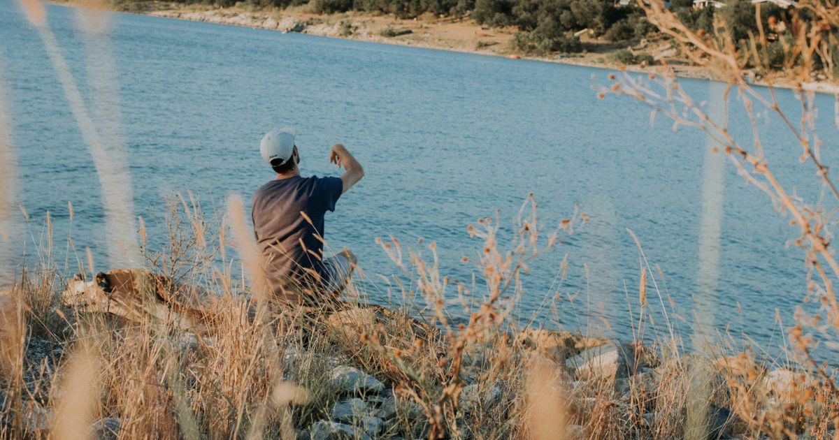 Holistic Wellbeing in a Connected World: Paths to Inner Balance and ...